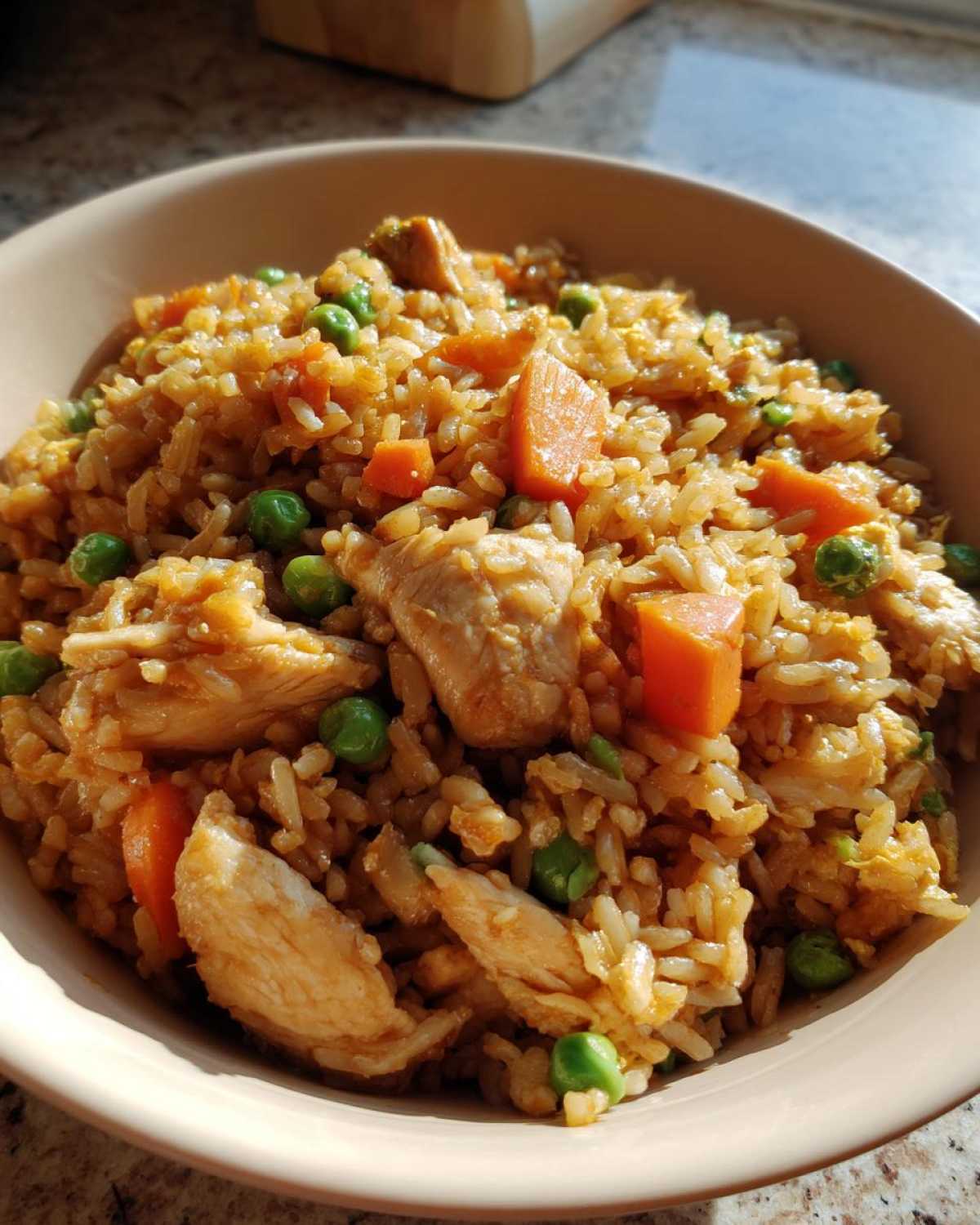 Delicious Chicken Fried Rice (Takeout Style) is 1 taste sensation ...